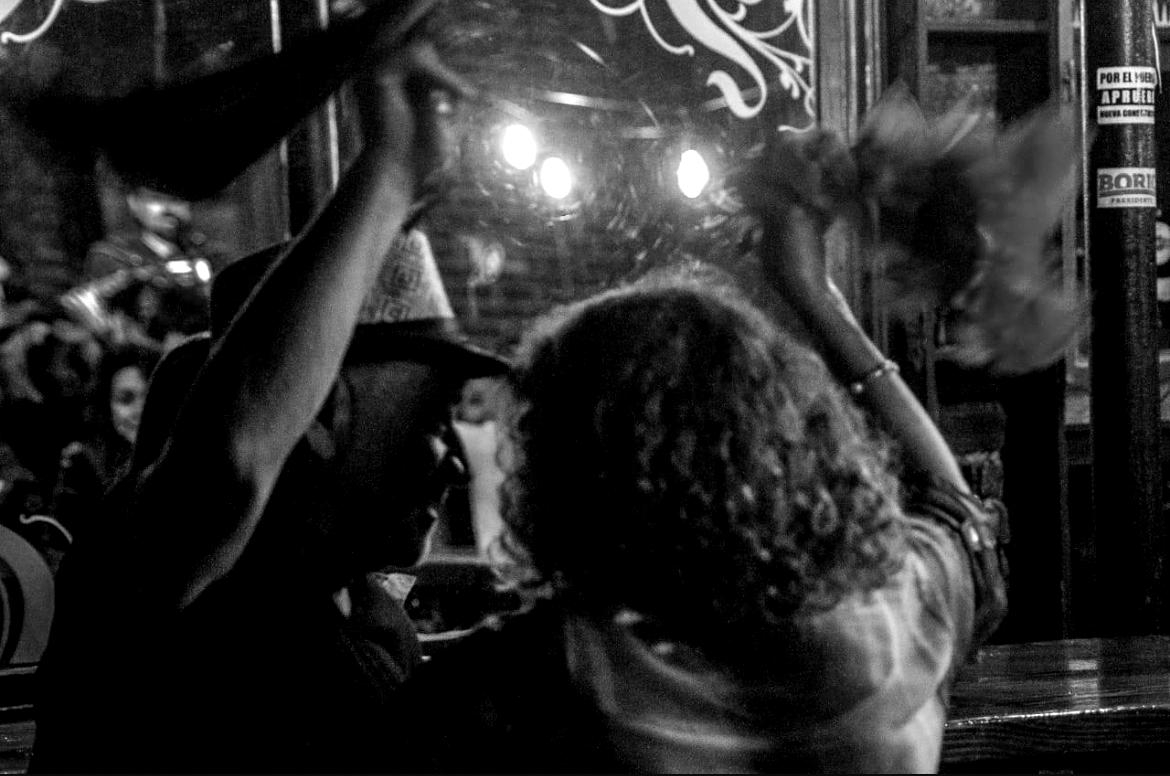 La Estructura Musical y Pasos | La Cueca Brava